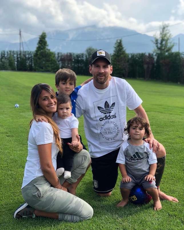 Lionel Messi Biography Facts, Childhood, Career, Life | SportyTell