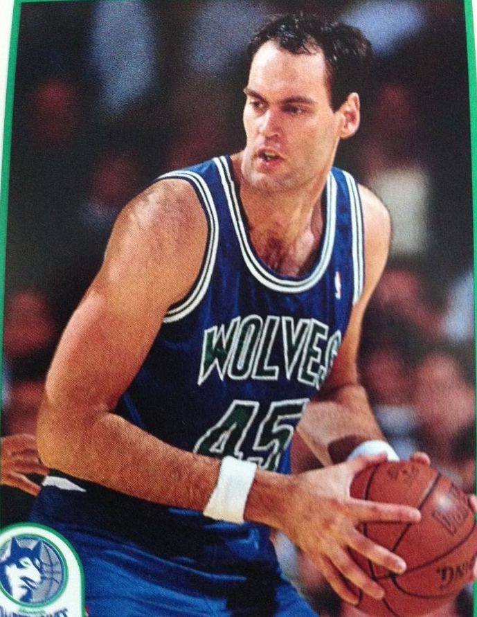 Top-31 Tallest NBA Players Of All Time | SportyTell